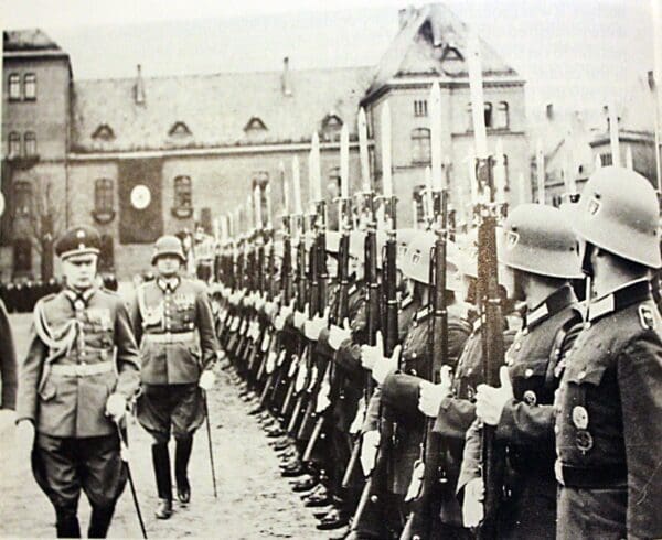 The Helmet with the Grinning Skull. A Short History of the Danzig ...